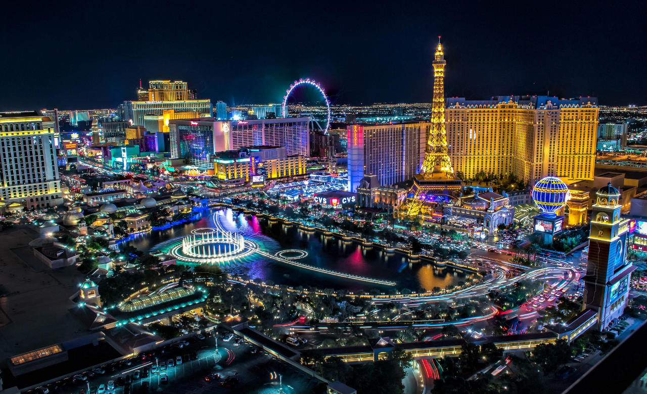 Best Time to Visit Las Vegas - Weather, Climate & Tourist Season | Flamingo Travels